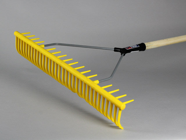 Plastic yellow hay rake - 32 teeth – Bolgers of Ballycogley Homevalue ...